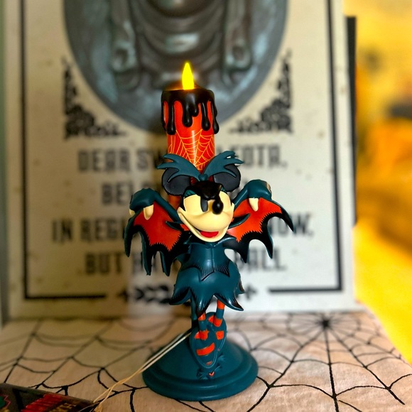 Disney | Other | Minnie Mouse Halloween Lightup Vampire Candle Figure ...